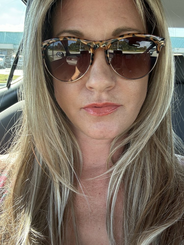 WIGS FOR YOU - Updated August 2025 - 1302 NW Federal Hwy, Stuart ...