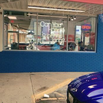 EL CHUNKY - Updated April 2025 - 198 Photos & 83 Reviews - 2620 S Presa ...