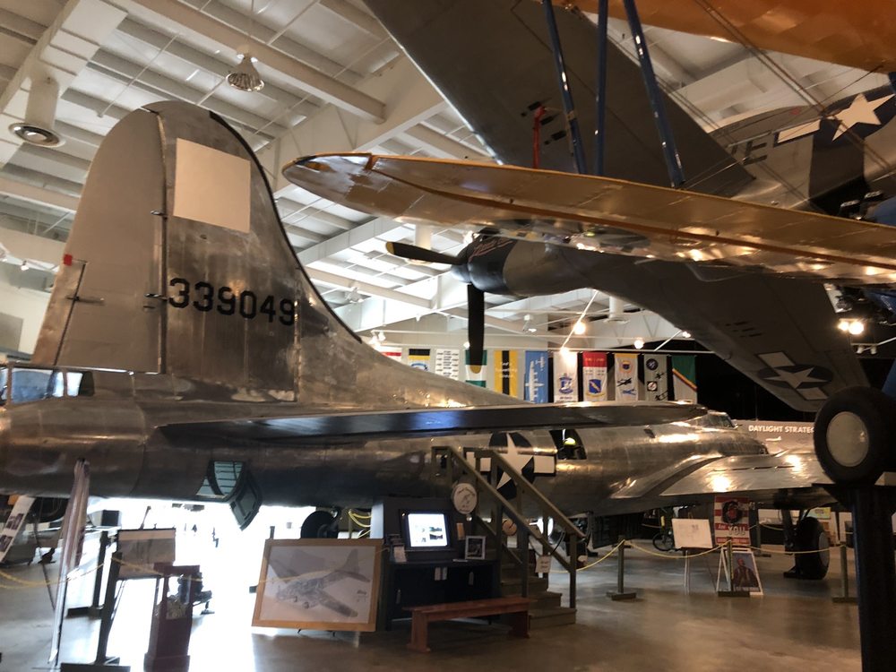 NATIONAL MUSEUM OF THE MIGHTY EIGHTH AIR FORCE - 325 Photos & 62 ...