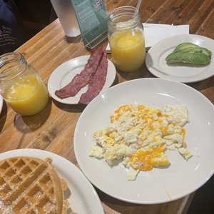 TOAST - 823 Photos & 1087 Reviews - 700 Bloomfield Ave, Montclair, New ...