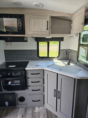 BISH’S RV OF JUNCTION CITY - Updated December 2025 - 26 Photos & 59 ...