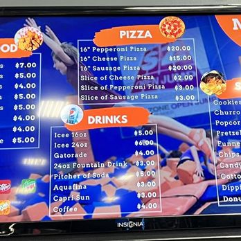 SKY ZONE TRAMPOLINE PARK - Updated July 2024 - 341 Photos & 598 Reviews ...