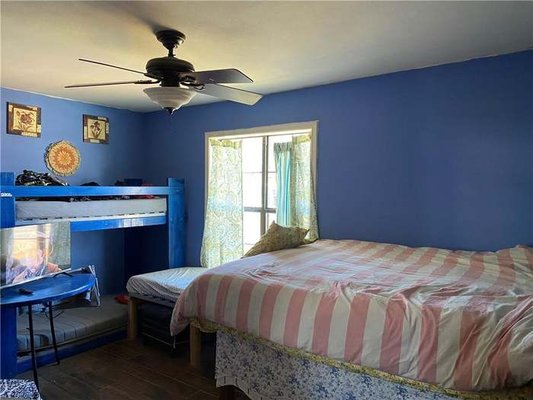 MARCY’S STRANGE CHEAP HOSTEL - 15 Photos - 1211 Marcy St, Austin, Texas ...