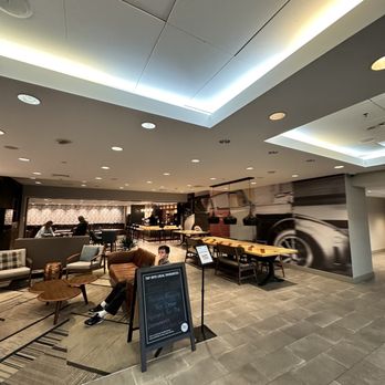 FOUR POINTS BY SHERATON BOSTON NEWTON - Updated January 2025 - 100 ...