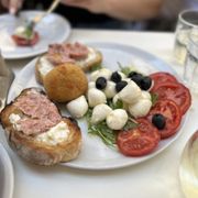 DAR POETA - 456 Photos & 450 Reviews - Vicolo del Bologna 45, Roma ...