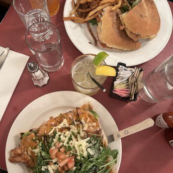 CAFÉ LULUC - Updated December 2025 - 1850 Photos & 1708 Reviews - 214 ...