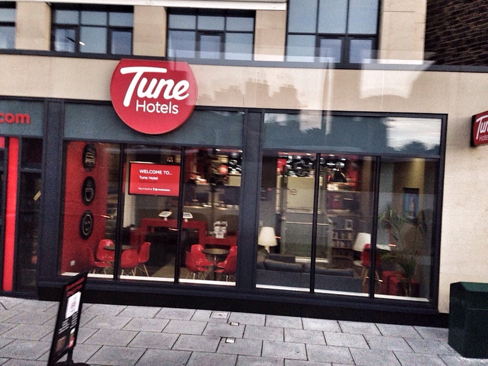 TUNE HOTEL - Updated April 2025 - 7 Clifton Terrace, Edinburgh, United ...