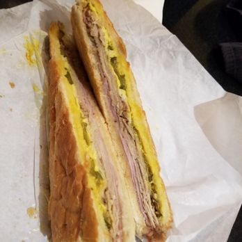 GUAVA TREE CAFE - Updated January 2026 - 422 Photos & 435 Reviews - 118 ...