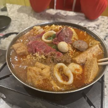 J POT MINI HOT POT & BAR - Updated March 2025 - 1436 Photos & 823 ...