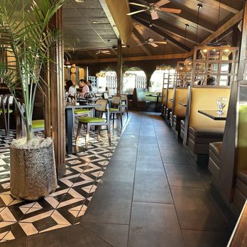 SEREE THAI RESTAURANT & BAR - Updated September 2025 - 125 Photos & 53 ...