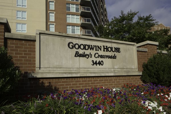 GOODWIN LIVING - Updated December 2025 - 17 Photos - 4800 Fillmore Ave ...