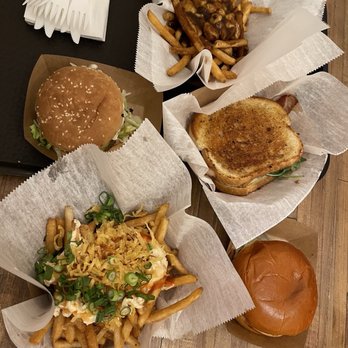 BLOCK 16 - Updated June 2025 - 1264 Photos & 1339 Reviews - 1611 Farnam ...