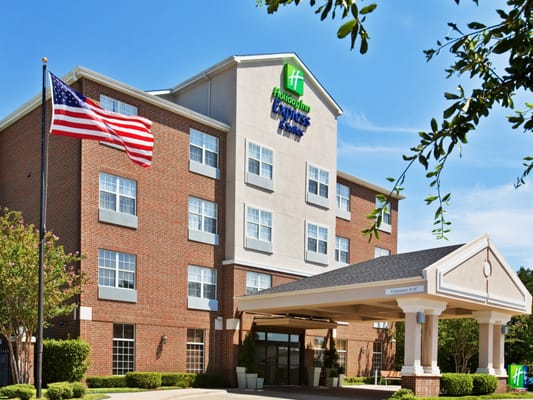 HOLIDAY INN & SUITES DALLAS-ADDISON - Updated August 2024 - 41 Photos ...