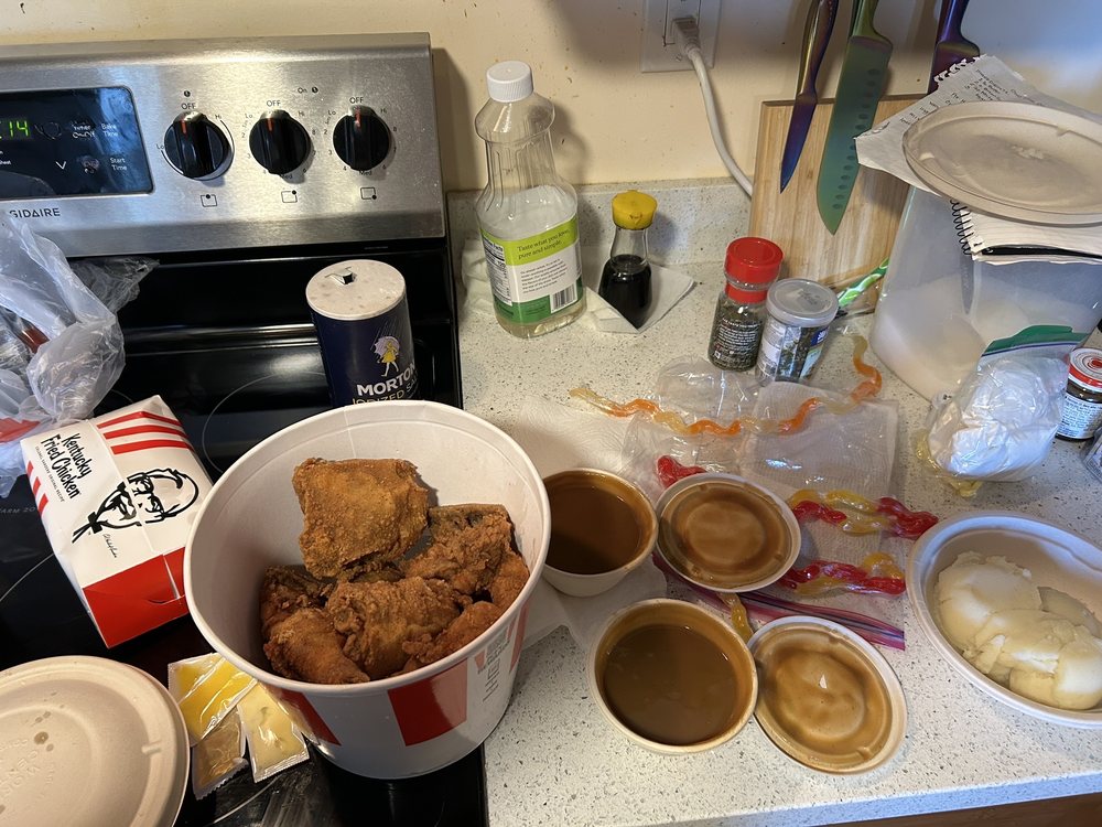 KFC - Updated July 2025 - 15 Photos & 18 Reviews - 85-054 Kaupuni ...