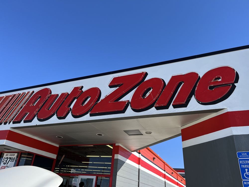 AUTOZONE - Updated September 2025 - 811 S Elm Pl, Broken Arrow ...