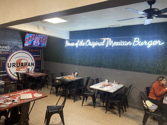 HAMBURGUESAS URUAPAN- BELL GARDENS - Updated October 2024 - 14 Reviews ...