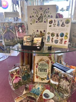 LUMINATA BOOKS & GIFTS - 17 Photos & 50 Reviews - 631 Cass St, Monterey ...