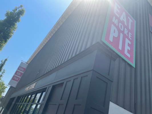 TABLE TALK PIES - Updated December 2025 - 38 Photos & 32 Reviews - 58 ...