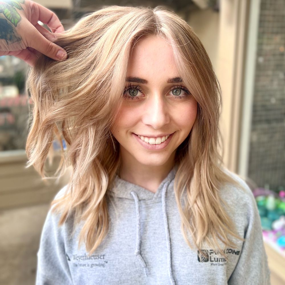 Sherri Garrison's Instagram, Twitter & Facebook on IDCrawl