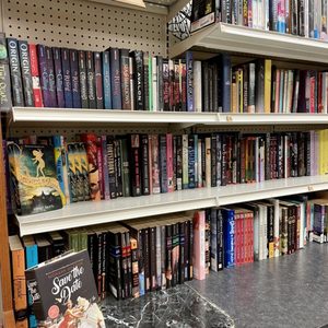 BOOK WAREHOUSE OUTLET - Updated June 2025 - 12 Photos - 1859 Dacusville ...