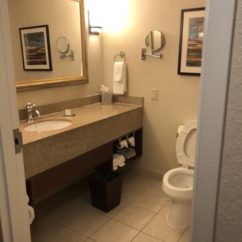 DOUBLETREE BY HILTON HOTEL SUNRISE - SAWGRASS MILLS - Updated December ...