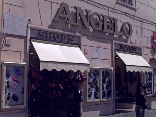 ANGELO SHOES - Updated October 2025 - Piazza Trevi, Haute-Vienne, Roma ...