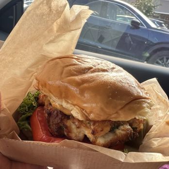 FULL ON CRAFT EATS & DRINKS - Updated December 2024 - 169 Photos & 171 ...