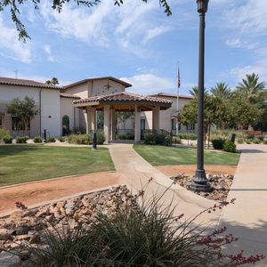 LA QUINTA PUBLIC LIBRARY - Updated December 2025 - 32 Photos & 22 ...