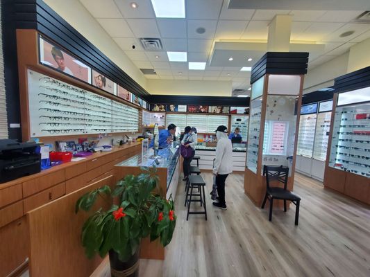 MK VISION CENTER - Updated October 2025 - 50 Photos & 31 Reviews - 805 ...