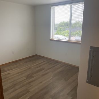 BELLWETHER HOUSING - Updated October 2025 - 21 Photos & 24 Reviews ...