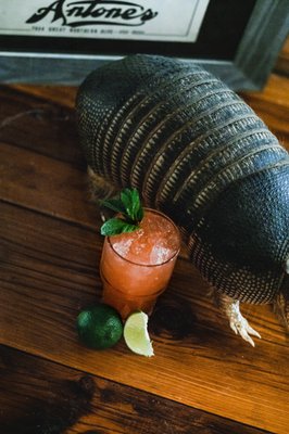 ARMADILLO DEN - Updated October 2025 - 174 Photos & 173 Reviews - 10106 Manchaca Rd, Austin ...