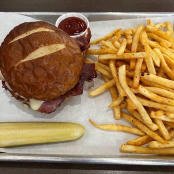 FOOD FIX BUTCHER & BAKER - Updated January 2025 - 271 Photos & 245 ...