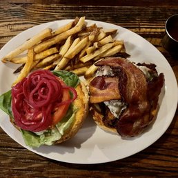 GLORY BEER BAR & KITCHEN - 416 Photos & 255 Reviews - 126 Chestnut St ...