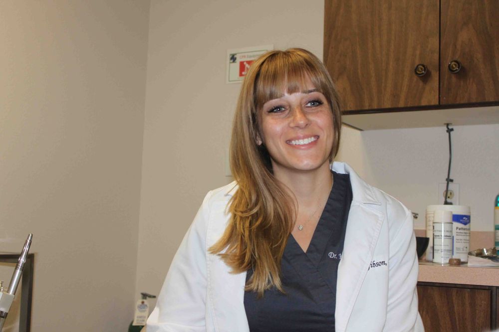 KELLY GIBSON, DDS - 11 Photos & 20 Reviews - General Dentistry - 18800 ...