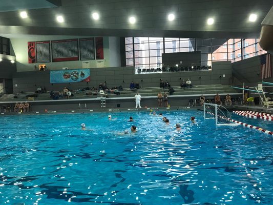 CAMPUS RECREATION CENTER - 17 Photos & 19 Reviews - Fitness ...