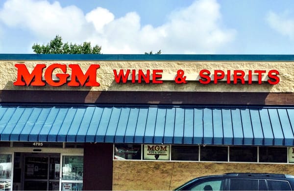 MGM LIQUOR WAREHOUSE - 4920 County Road 101, Minnetonka, Minnesota ...