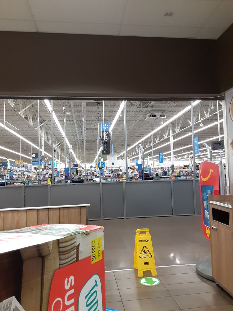 WALMART SUPERCENTER - 89 Photos & 50 Reviews - 2266 Wyoming Blvd NE ...