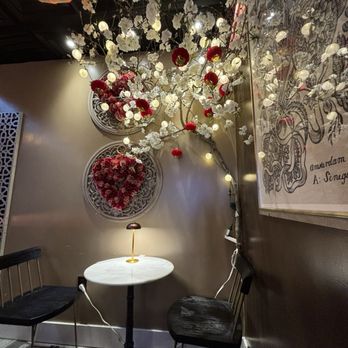 CAFE DARQ - Updated August 2024 - 216 Photos & 85 Reviews - 38 Beach St ...