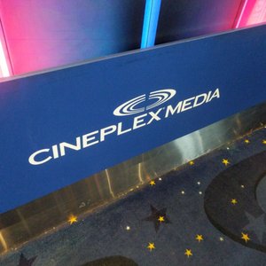 CINÉMA CINEPLEX ODEON BROSSARD ET VIP - 74 Photos & 30 Reviews - 9350 ...