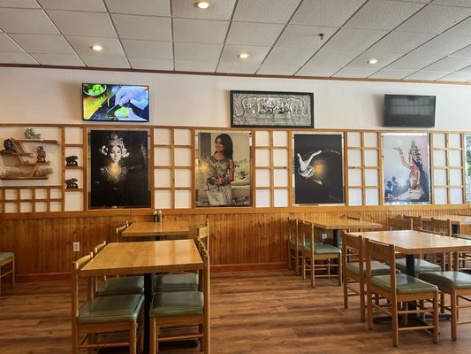 SIMPLY KHMER NOODLE HOUSE AND BAR - Updated August 2025 - 49 Photos ...