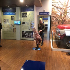 THE WALMART MUSEUM - 242 Photos & 85 Reviews - Art Museums - 105 N Main ...