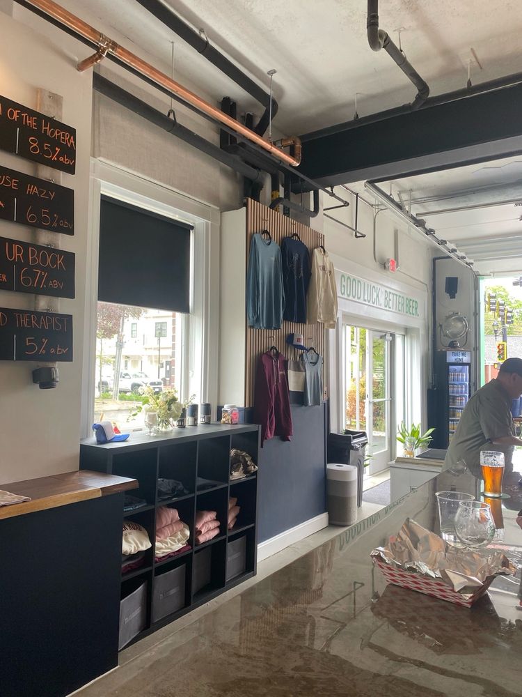 CLOVER ROAD BREWING - Updated November 2025 - 151 Main St, Ashland ...