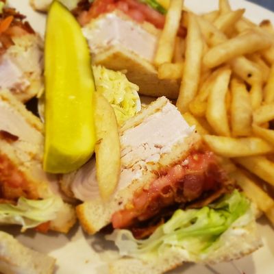 PATRIOTS DINER - Updated June 2024 - 318 Photos & 394 Reviews - 65 ...