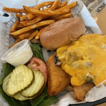 CONCH FLYER - Updated December 2025 - 52 Photos & 43 Reviews - 3493 S ...