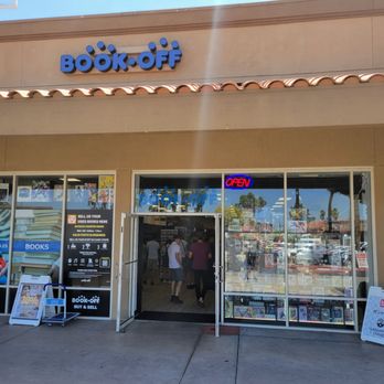 BOOK OFF - Updated December 2025 - 95 Photos & 18 Reviews - 1911 W Main ...