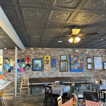 GUS’S WORLD FAMOUS FRIED CHICKEN - CAMELBACK - Updated April 2025 - 194 ...