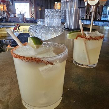 ROOSTERFISH - Updated January 2026 - 170 Photos & 304 Reviews - 1302 ...