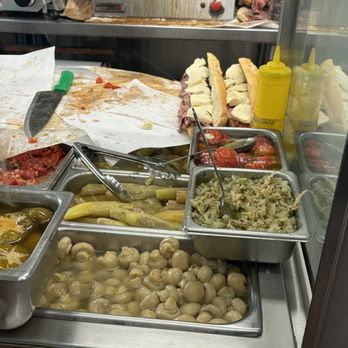 FIORE’S HOUSE OF QUALITY - Updated January 2026 - 476 Photos & 756 ...