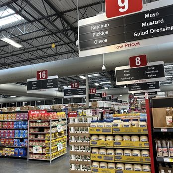 WINCO FOODS - Updated June 2025 - 76 Photos & 50 Reviews - 61 E Utopia ...