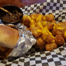 UNION PUB - Updated January 2026 - 108 Photos & 76 Reviews - 295 Main ...